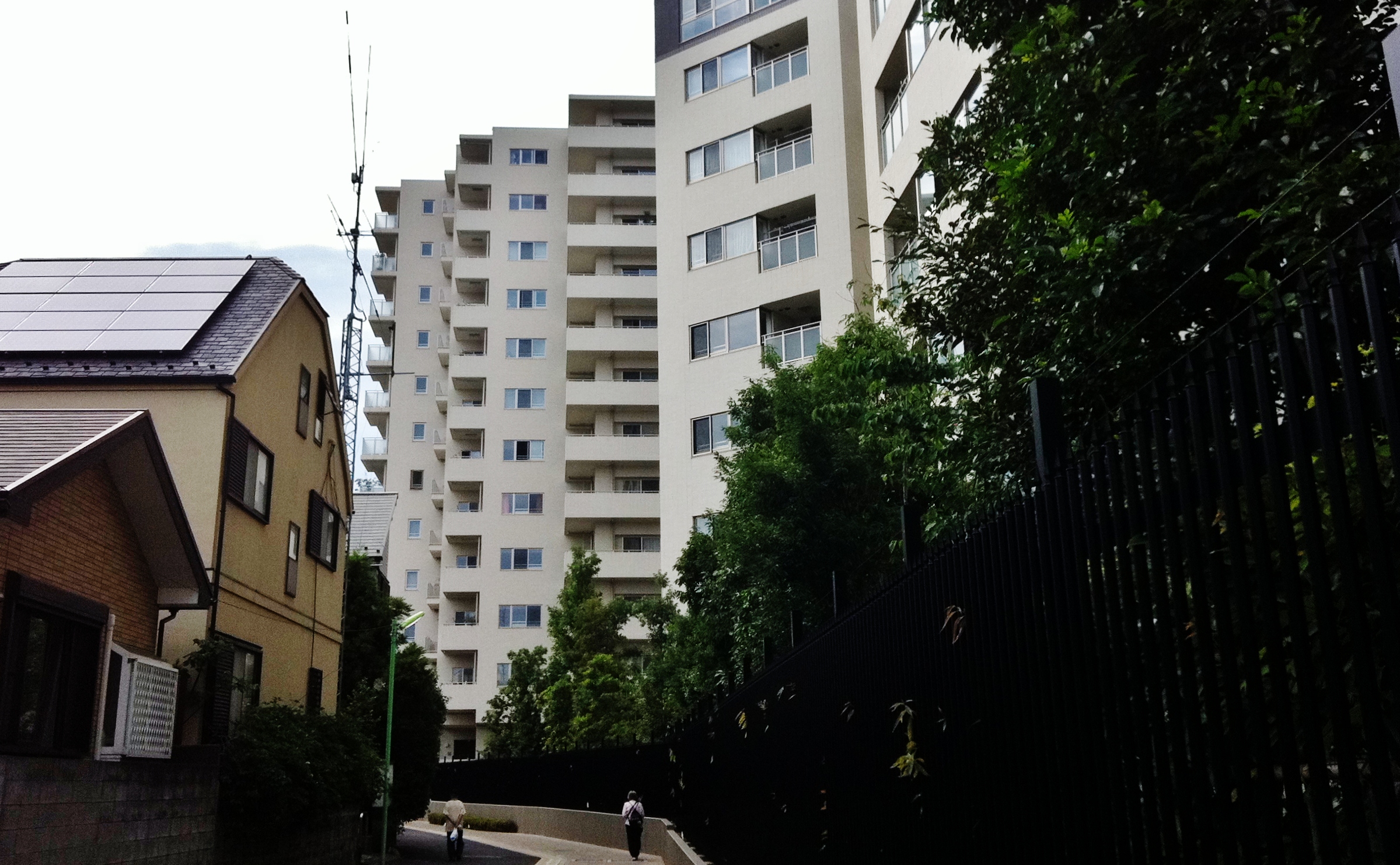 Roka Park Glorio Tokyo Japan gated community – the tokyo files 東京ファイル